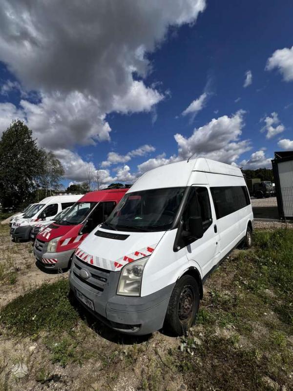 Balts Ford Transit 2007 Jonava, ar dzinēja tilpumu 2.20 L un nobraukumu 470 tūkst. km par 2100 €, foto 4 vietnē AUTOMOTO.COM.LV