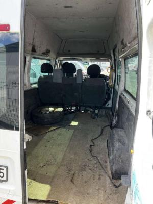 Balts Ford Transit 2007 Jonava, ar dzinēja tilpumu 2.20 L un nobraukumu 470 tūkst. km par 2100 €, foto 7 vietnē AUTOMOTO.COM.LV