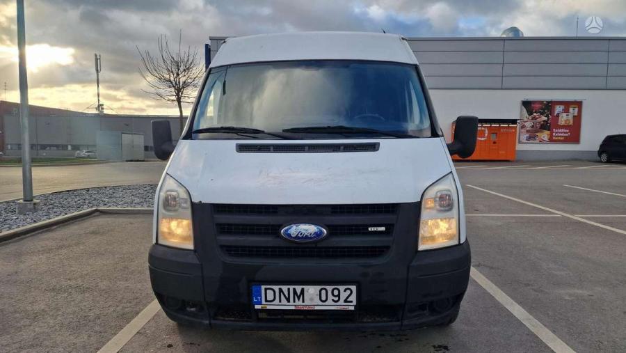 Balts Ford Transit 2008 Kauņa, ar dzinēja tilpumu 2.20 L un nobraukumu 196 tūkst. km par 3390 €, foto 7 vietnē AUTOMOTO.COM.LV