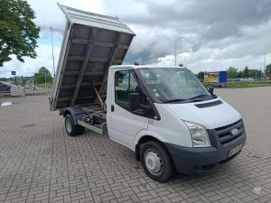 Balts Ford Transit 2008 Tauragė, ar dzinēja tilpumu 2.40 L un nobraukumu 144 tūkst. km par 7800 €, foto 3 vietnē AUTOMOTO.COM.LV