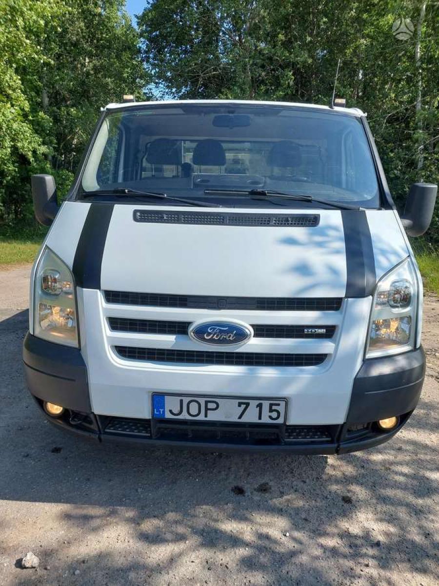 Balts Ford Transit 2008 Klaipėda, ar dzinēja tilpumu 2.20 L un nobraukumu 256 tūkst. km par 4999 €, foto 1 vietnē AUTOMOTO.COM.LV