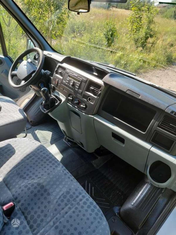 White Ford Transit 2008 in Klaipeda, with an engine capacity of 2.20 L and mileage of 256 thousand km for 4999 €, photo 2 on AUTOMOTO.COM.LV
