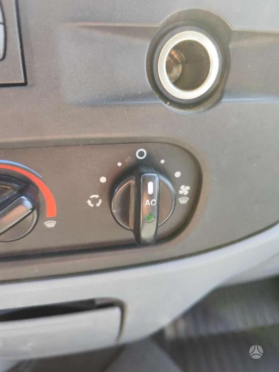 Balts Ford Transit 2008 Klaipėda, ar dzinēja tilpumu 0.00 L un nobraukumu 220 tūkst. km par 4999 €, foto 11 vietnē AUTOMOTO.COM.LV