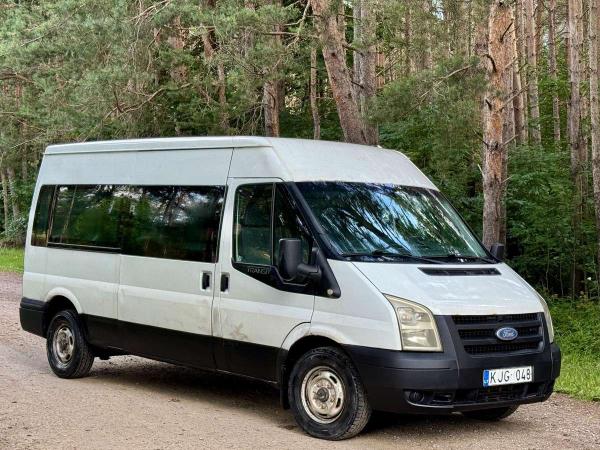 Balts Ford Transit 2008 Radviliškis, ar dzinēja tilpumu 2.20 L un nobraukumu 380 tūkst. km par 2450 €, foto 4 vietnē AUTOMOTO.COM.LV