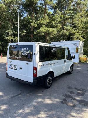 White Ford Transit 2008 in Vilnius, with an engine capacity of 2.20 L and mileage of 391 thousand km for 2300 €, photo 5 on AUTOMOTO.COM.LV