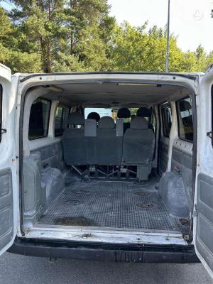 White Ford Transit 2008 in Vilnius, with an engine capacity of 2.20 L and mileage of 391 thousand km for 2300 €, photo 9 on AUTOMOTO.COM.LV