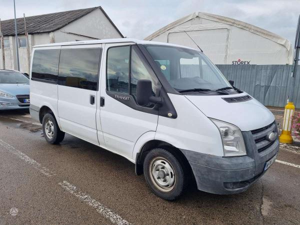 Ford Transit 2008 TauragÄ vietnÄ Balts Ford Transit 2008 TauragÄ, ar dzinÄja tilpumu 2.20 L un nobraukumu 240 tÅ«kst. km par 3600 ā¬, foto 6 vietnÄ AUTOMOTO.COM.LV