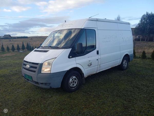 White Ford Transit 2009 in Jonava, with an engine capacity of 2.20 L and mileage of 200 thousand km for 1900 €, photo 1 on AUTOMOTO.COM.LV