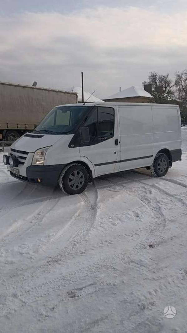 White Ford Transit 2009 in Radviliskis, with an engine capacity of 2.19 L and mileage of 274 thousand km for 3400 €, photo 2 on AUTOMOTO.COM.LV