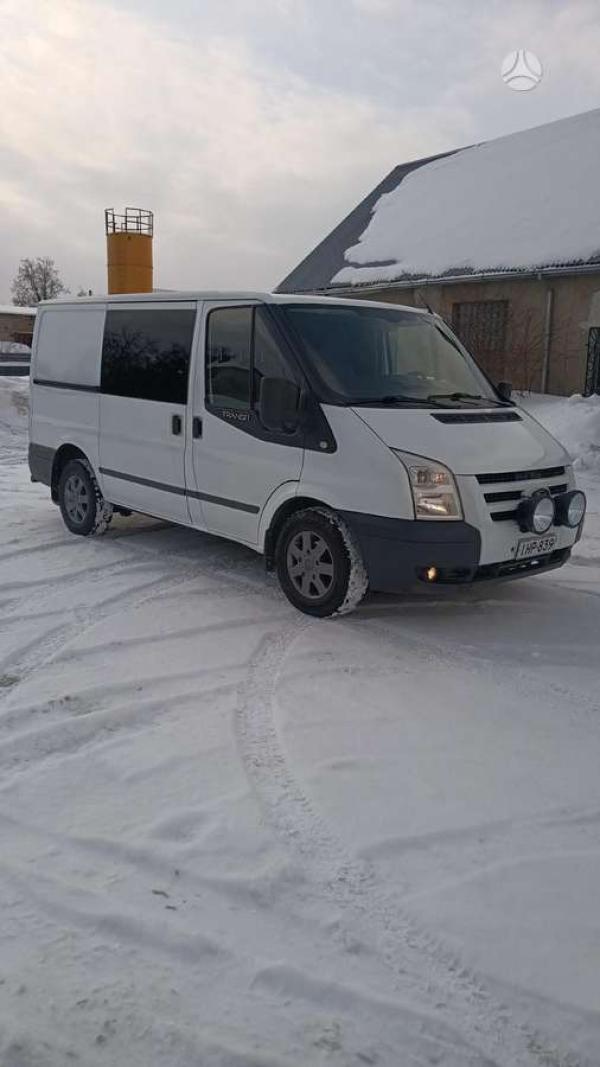 White Ford Transit 2009 in Radviliskis, with an engine capacity of 2.19 L and mileage of 274 thousand km for 3400 €, photo 7 on AUTOMOTO.COM.LV