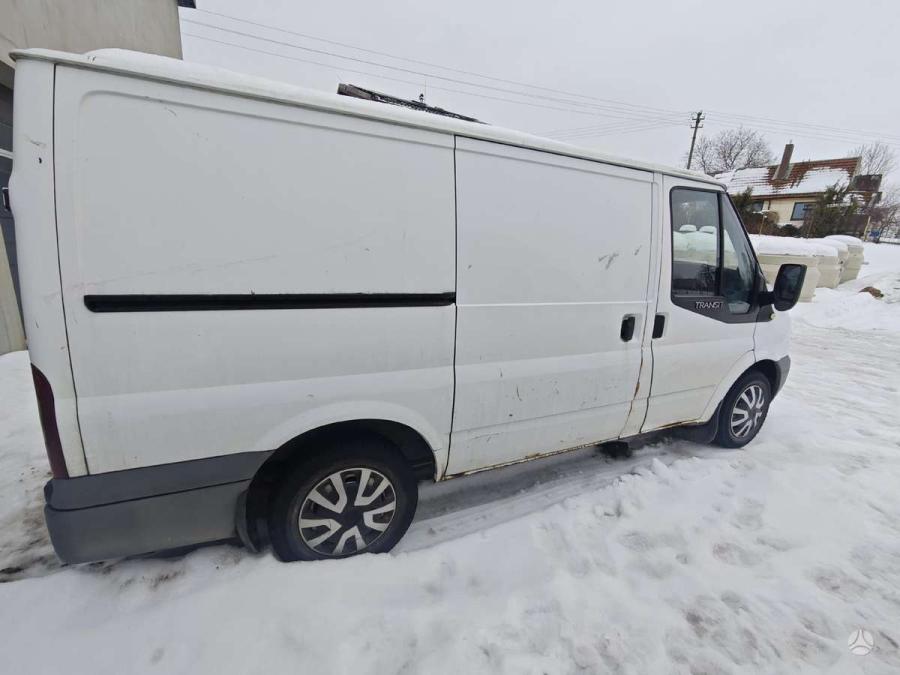 Balts Ford Transit 2009 Klaipėda, ar dzinēja tilpumu 2.20 L un nobraukumu 219 tūkst. km par 2500 €, foto 3 vietnē AUTOMOTO.COM.LV