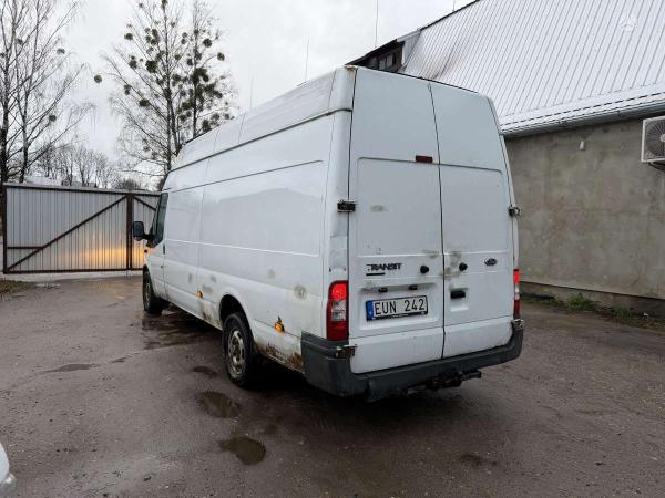 Balts Ford Transit 2010 Kauņa, ar dzinēja tilpumu 2.40 L un nobraukumu 381 tūkst. km par 2300 €, foto 2 vietnē AUTOMOTO.COM.LV