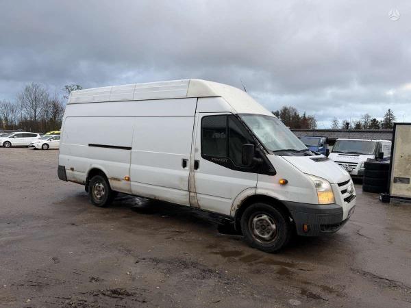 Balts Ford Transit 2010 Kauņa, ar dzinēja tilpumu 2.40 L un nobraukumu 381 tūkst. km par 2300 €, foto 4 vietnē AUTOMOTO.COM.LV