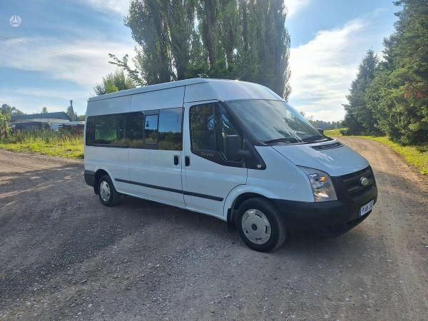 White Ford Transit 2010 in Taurage, with an engine capacity of 2.20 L and mileage of 210 thousand km for 5500 €, photo 2 on AUTOMOTO.COM.LV