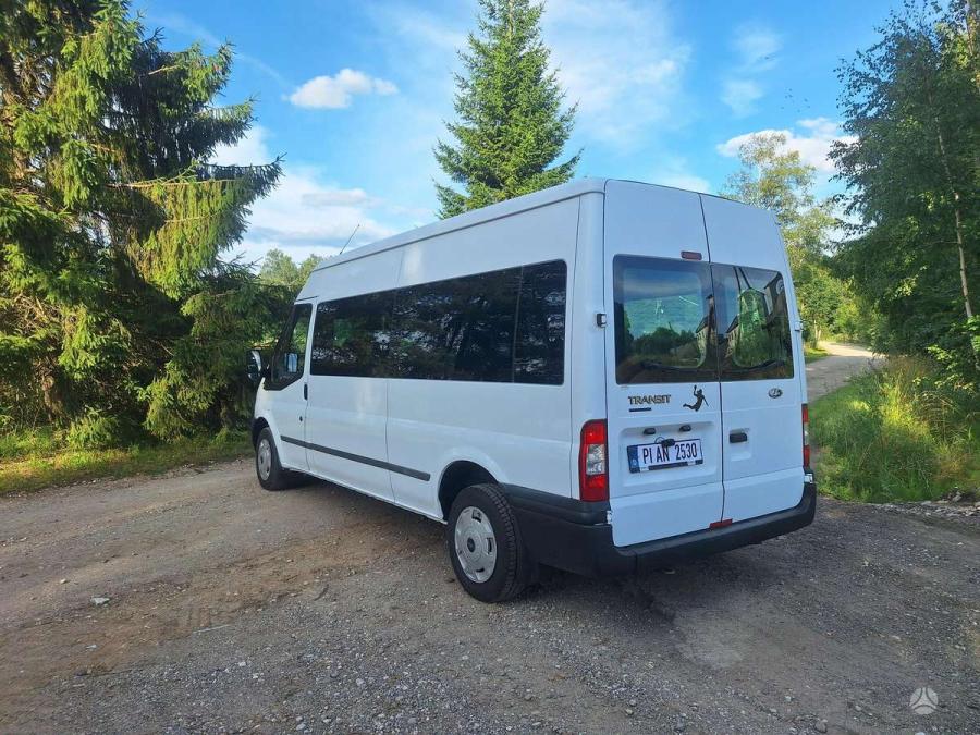Balts Ford Transit 2010 Tauragė, ar dzinēja tilpumu 2.20 L un nobraukumu 210 tūkst. km par 5500 €, foto 5 vietnē AUTOMOTO.COM.LV