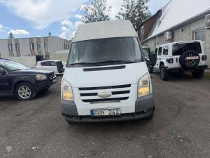 Balts Ford Transit 2010 Kauņa, ar dzinēja tilpumu 2.40 L un nobraukumu 421 tūkst. km par 1900 €, foto 3 vietnē AUTOMOTO.COM.LV