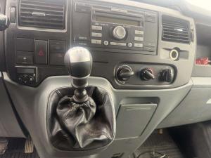 Balts Ford Transit 2010 Kauņa, ar dzinēja tilpumu 2.40 L un nobraukumu 421 tūkst. km par 1900 €, foto 8 vietnē AUTOMOTO.COM.LV