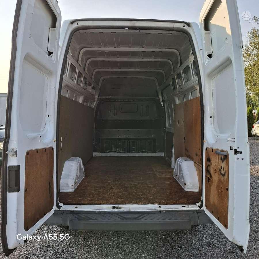 White Ford Transit 2010 in Silale, with an engine capacity of 2.20 L and mileage of 202 thousand km for 3800 €, photo 11 on AUTOMOTO.COM.LV