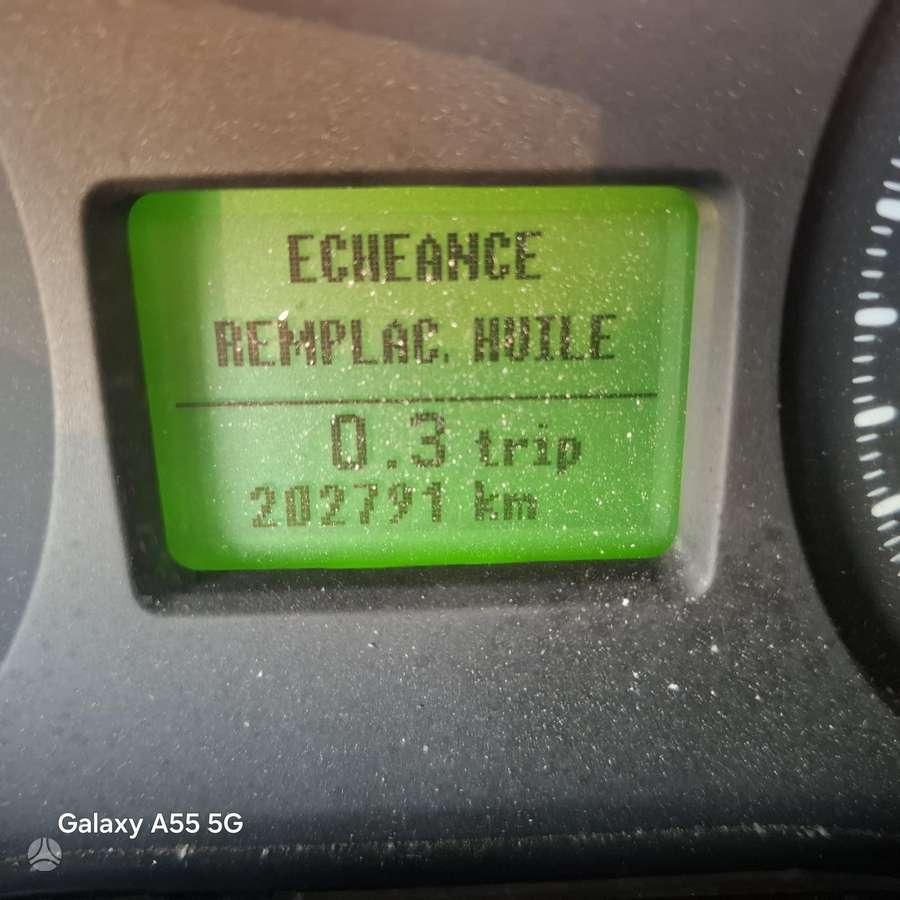 White Ford Transit 2010 in Silale, with an engine capacity of 2.20 L and mileage of 202 thousand km for 3800 €, photo 18 on AUTOMOTO.COM.LV