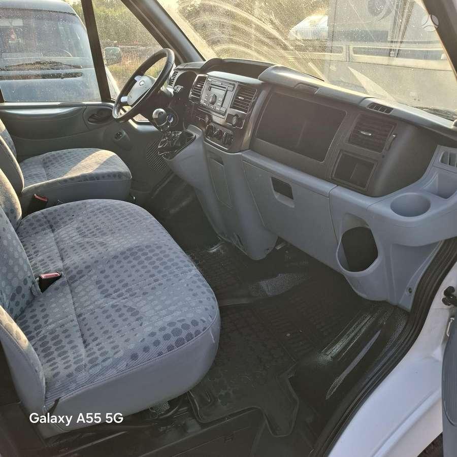 White Ford Transit 2010 in Silale, with an engine capacity of 2.20 L and mileage of 202 thousand km for 3800 €, photo 19 on AUTOMOTO.COM.LV