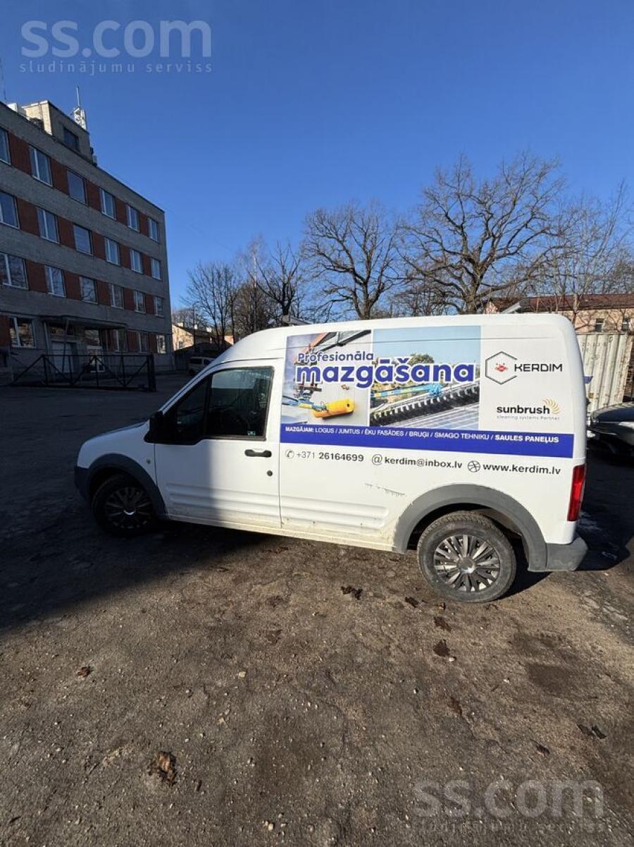 Balts Ford Transit 2010 Rīga, ar dzinēja tilpumu 1.80 L un nobraukumu 256 tūkst. km par 1100 €, foto 4 vietnē AUTOMOTO.COM.LV