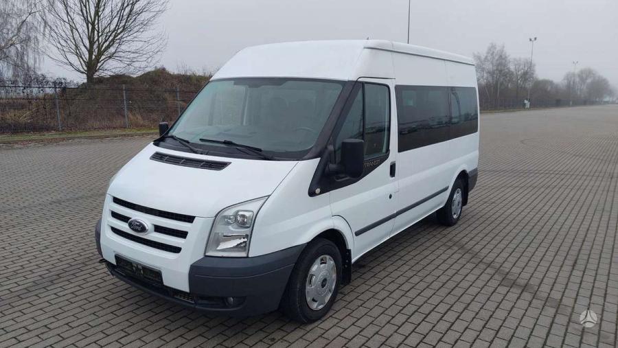 White Ford Transit 2011 in Marijampole, with an engine capacity of 2.20 L and mileage of 186 thousand km for 7200 €, photo 2 on AUTOMOTO.COM.LV