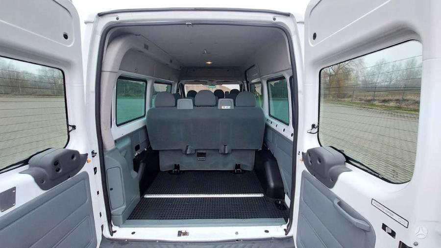 White Ford Transit 2011 in Marijampole, with an engine capacity of 2.20 L and mileage of 186 thousand km for 7200 €, photo 12 on AUTOMOTO.COM.LV