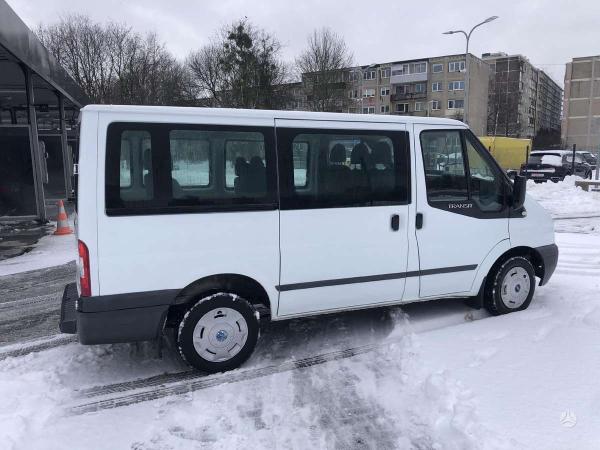 White Ford Transit 2011 in Kaunas, with an engine capacity of 2.20 L and mileage of 189 thousand km for 5950 €, photo 8 on AUTOMOTO.COM.LV