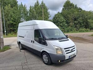 White Ford Transit 2011 in Vilnius, with an engine capacity of 2.20 L and mileage of 527 thousand km for 2950 €, photo 3 on AUTOMOTO.COM.LV