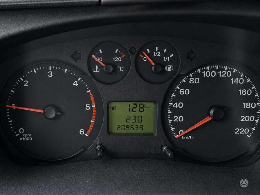 Balts Ford Transit 2011 Alīta, ar dzinēja tilpumu 2.20 L un nobraukumu 209 tūkst. km par 6700 €, foto 13 vietnē AUTOMOTO.COM.LV