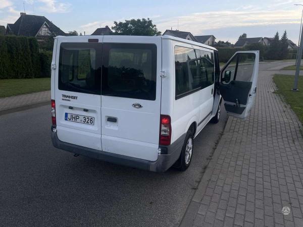 White Ford Transit 2011 in Plunge, with an engine capacity of 2.20 L and mileage of 310 thousand km for 1800 €, photo 6 on AUTOMOTO.COM.LV