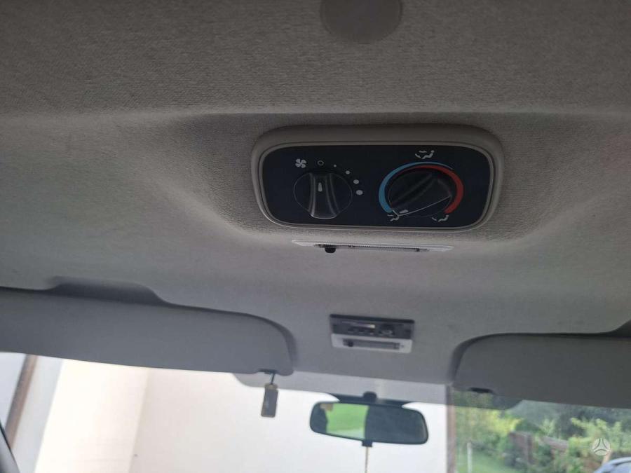 Balts Ford Transit 2011 Šilutė, ar dzinēja tilpumu 2.20 L un nobraukumu 297 tūkst. km par 6700 €, foto 8 vietnē AUTOMOTO.COM.LV