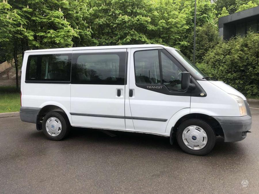 Balts Ford Transit 2011 Kauņa, ar dzinēja tilpumu 2.20 L un nobraukumu 189 tūkst. km par 5650 €, foto 1 vietnē AUTOMOTO.COM.LV