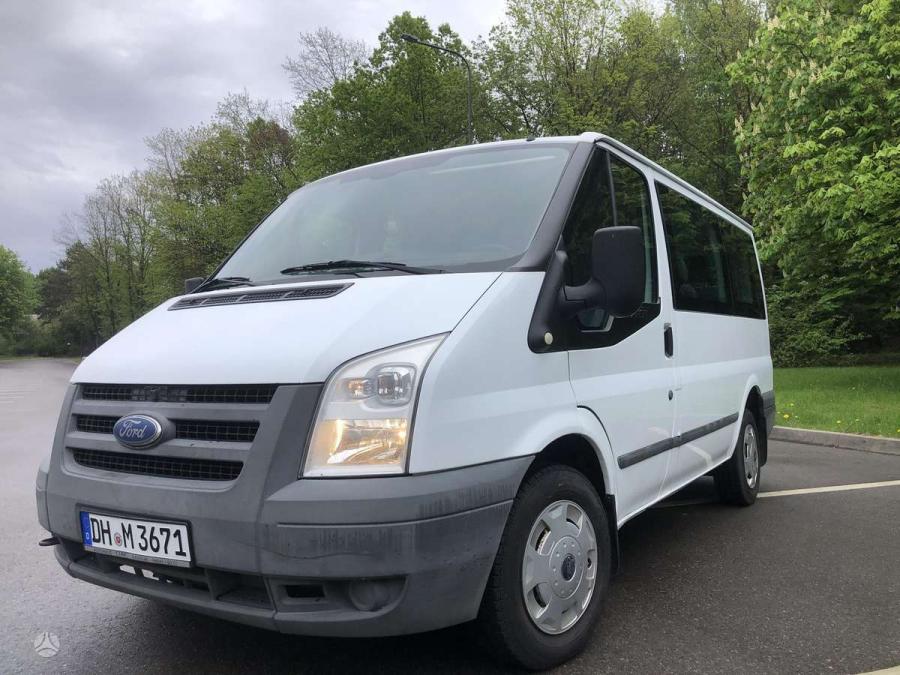 Balts Ford Transit 2011 Kauņa, ar dzinēja tilpumu 2.20 L un nobraukumu 189 tūkst. km par 5650 €, foto 6 vietnē AUTOMOTO.COM.LV