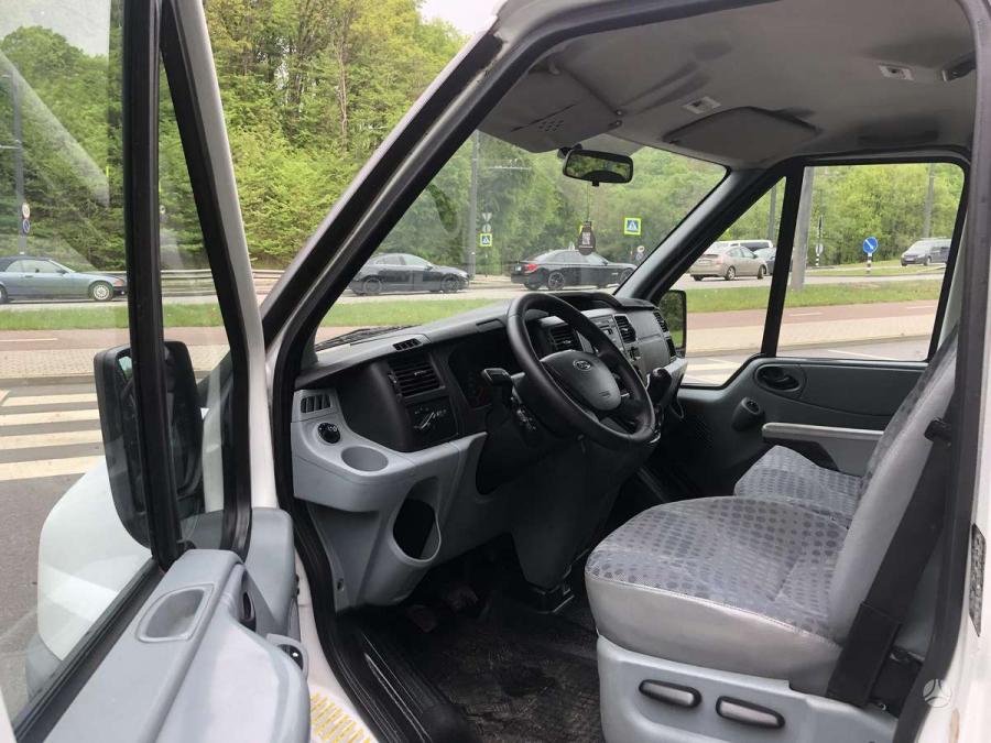 Balts Ford Transit 2011 Kauņa, ar dzinēja tilpumu 2.20 L un nobraukumu 189 tūkst. km par 5650 €, foto 7 vietnē AUTOMOTO.COM.LV