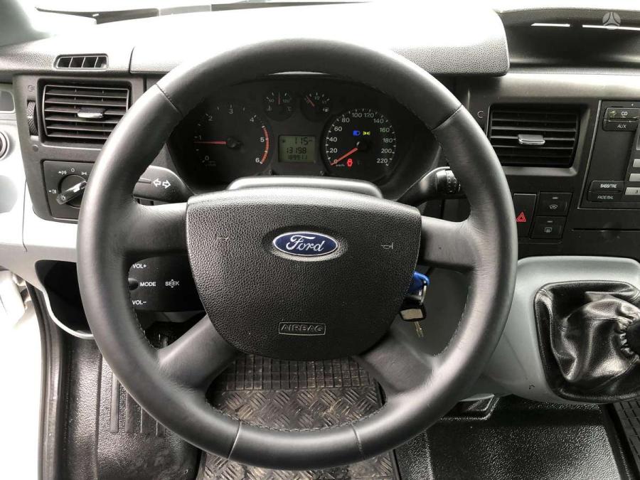 Balts Ford Transit 2011 Kauņa, ar dzinēja tilpumu 2.20 L un nobraukumu 189 tūkst. km par 5650 €, foto 10 vietnē AUTOMOTO.COM.LV