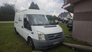 Balts Ford Transit 2011 Druskininkai, ar dzinēja tilpumu 2.20 L un nobraukumu 220 tūkst. km par 1499 €, foto  vietnē AUTOMOTO.COM.LV