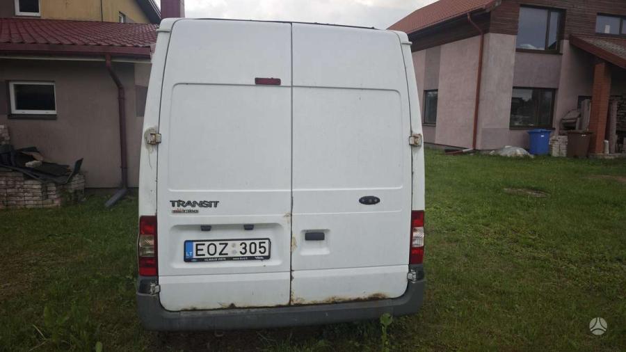 Balts Ford Transit 2011 Druskininkai, ar dzinēja tilpumu 2.20 L un nobraukumu 220 tūkst. km par 1499 €, foto 4 vietnē AUTOMOTO.COM.LV
