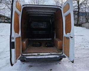 White Ford Transit 2012 in Riga, with an engine capacity of 2.20 L and mileage of 333 thousand km for 4250 €, photo 10 on AUTOMOTO.COM.LV