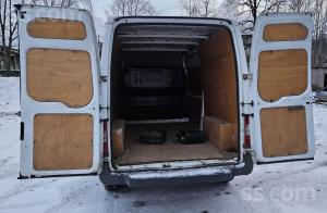 White Ford Transit 2012 in Riga, with an engine capacity of 2.20 L and mileage of 333 thousand km for 4250 €, photo 11 on AUTOMOTO.COM.LV
