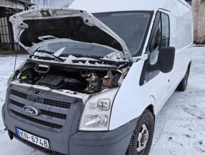 White Ford Transit 2012 in Riga, with an engine capacity of 2.20 L and mileage of 333 thousand km for 4250 €, photo 17 on AUTOMOTO.COM.LV