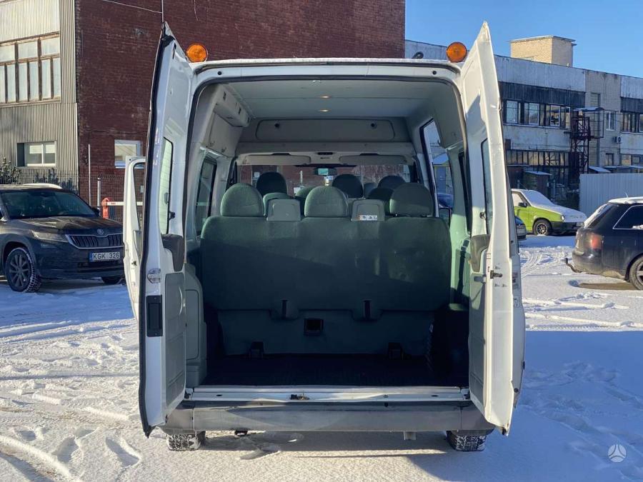 Balts Ford Transit 2012 Kauņa, ar dzinēja tilpumu 2.20 L un nobraukumu 222 tūkst. km par 8200 €, foto 15 vietnē AUTOMOTO.COM.LV