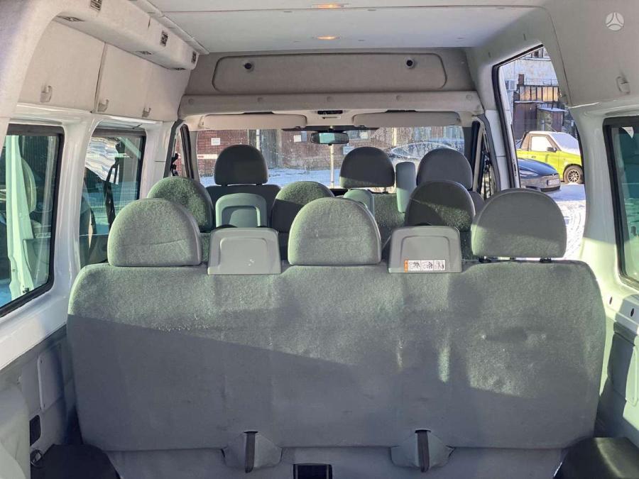 Balts Ford Transit 2012 Kauņa, ar dzinēja tilpumu 2.20 L un nobraukumu 222 tūkst. km par 8200 €, foto 17 vietnē AUTOMOTO.COM.LV
