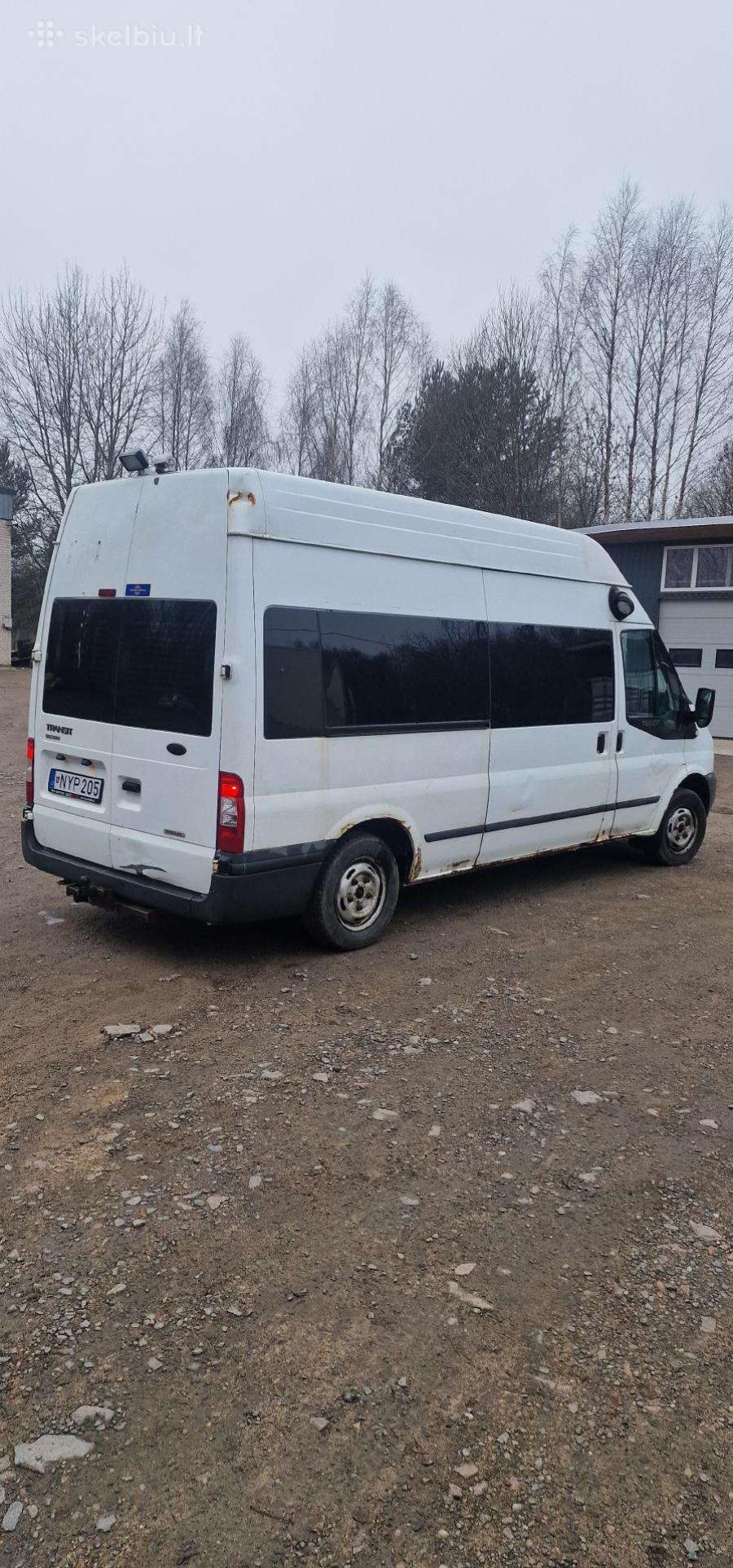 White Ford Transit 2012 in Vilnius, with an engine capacity of 2.20 L and mileage of 399 thousand km for 3400 €, photo 5 on AUTOMOTO.COM.LV