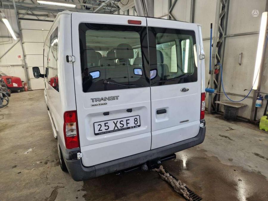 Balts Ford Transit 2012 Kauņa, ar dzinēja tilpumu 0.00 L un nobraukumu 216 tūkst. km par 5600 €, foto 4 vietnē AUTOMOTO.COM.LV