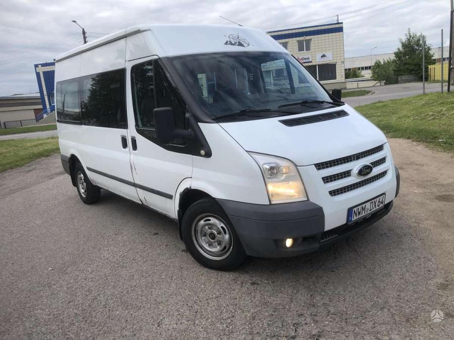 Balts Ford Transit 2012 Kauņa, ar dzinēja tilpumu 2.20 L un nobraukumu 218 tūkst. km par 5700 €, foto 1 vietnē AUTOMOTO.COM.LV