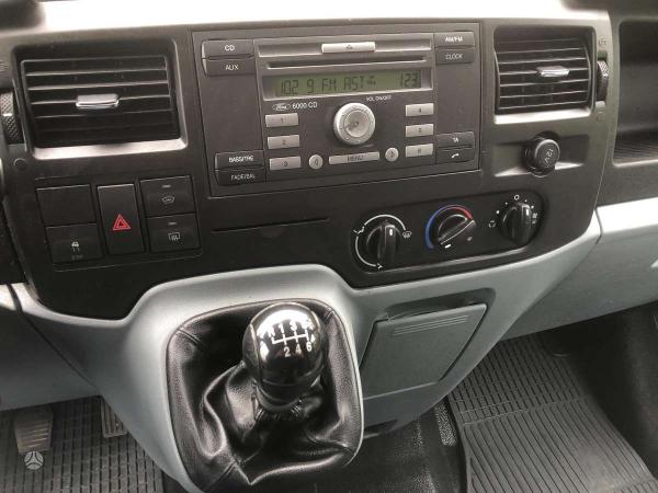 White Ford Transit 2012 in Kaunas, with an engine capacity of 2.20 L and mileage of 207 thousand km for 3400 €, photo 3 on AUTOMOTO.COM.LV