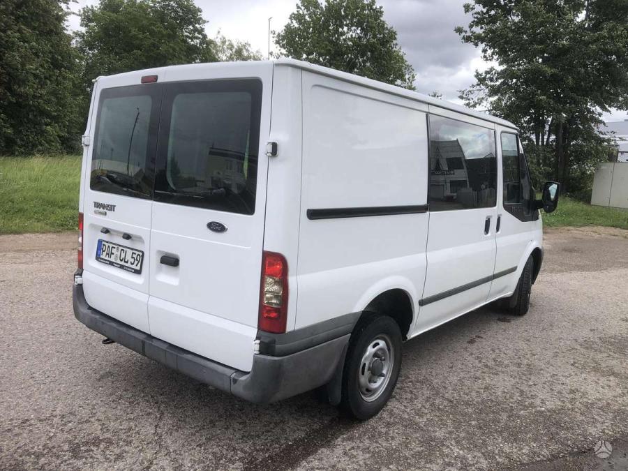 White Ford Transit 2012 in Kaunas, with an engine capacity of 2.20 L and mileage of 207 thousand km for 3400 €, photo 6 on AUTOMOTO.COM.LV