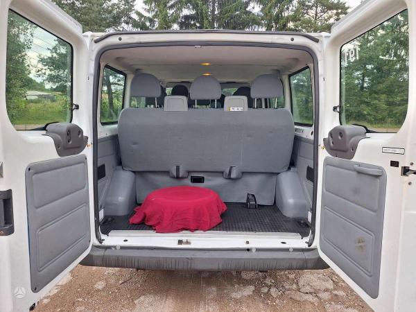 Balts Ford Transit 2012 Tauragė, ar dzinēja tilpumu 2.20 L un nobraukumu 200 tūkst. km par 5200 €, foto 5 vietnē AUTOMOTO.COM.LV