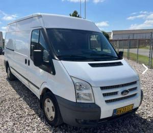 Balts Ford Transit 2012 Tauragė, ar dzinēja tilpumu 2.20 L un nobraukumu 240 tūkst. km par 3400 €, foto 3 vietnē AUTOMOTO.COM.LV